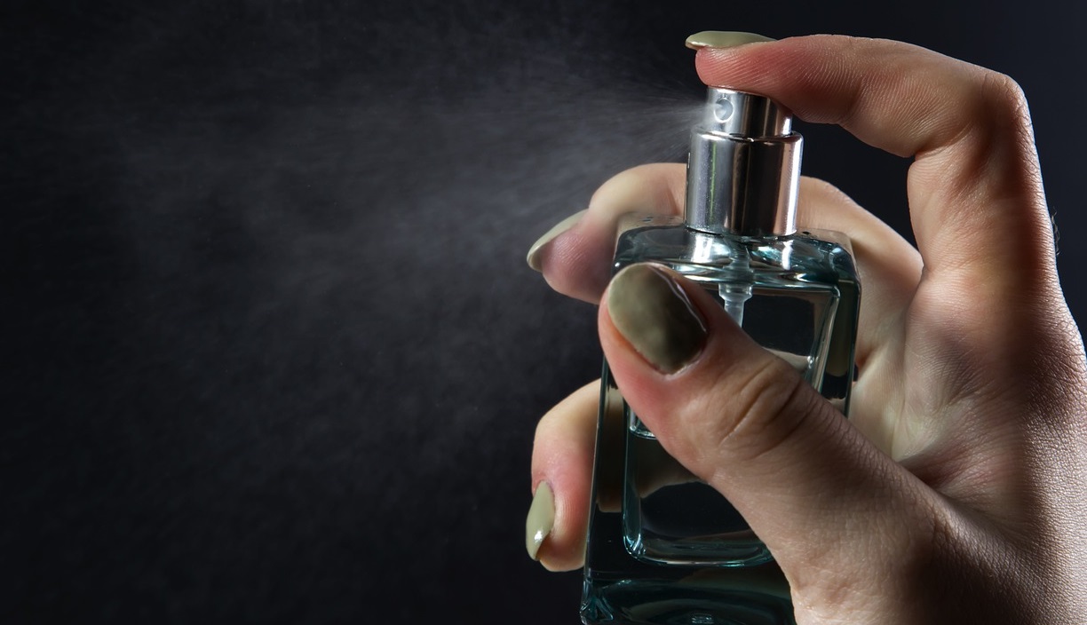 El perfume: Explicación para niños - ¡A aprender!